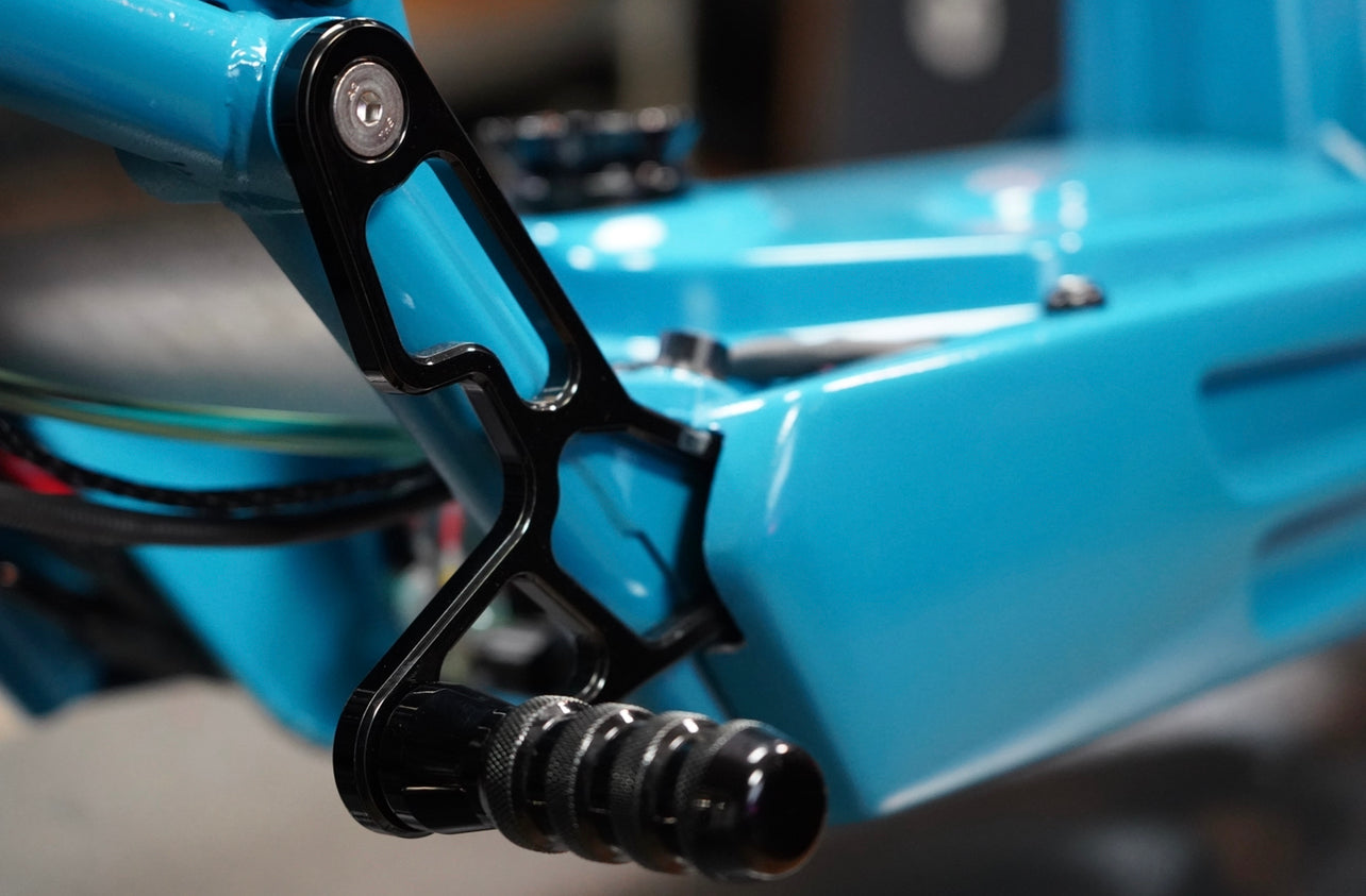 Honda Ruckus Foot Pegs – Rolling Wrench